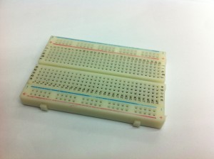 Breadboard – Half Size, 400 points – FixMaster Electronics Service Center