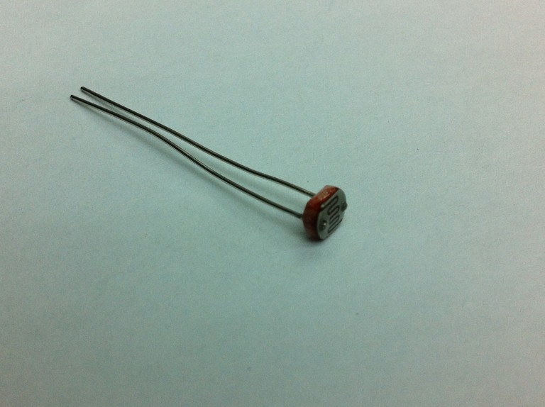 Photo Light Sensitive Resistor (LDR) 5mm – FixMaster Electronics ...